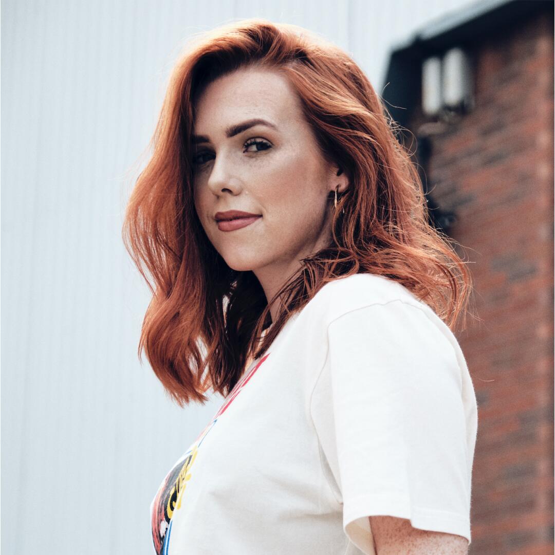 Laura Oakes - Nashville Nights Festival and Tours